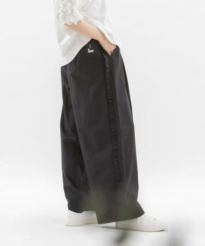NEW ARRIVAL PRE ORDER>サイドフリルタックパンツ | COO ONLINE NEW ARRIVAL PRE ORDER>サイドフリルタックパンツ | COO ONLINE